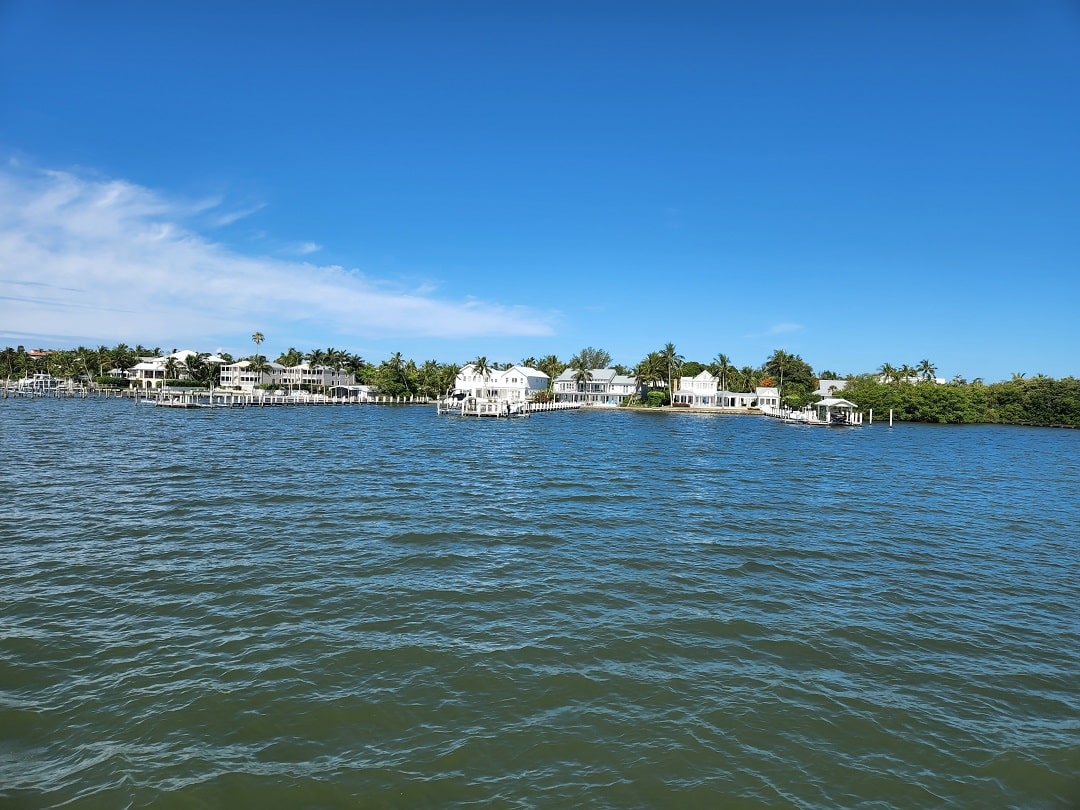 Sailing Away: The Perfect Cabbage Key Day Trip - The World Travel Girl